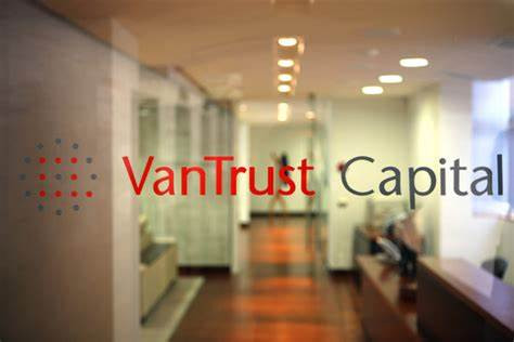 Nuevo director y presidente de Vantrust Capital Administradora General de Fondos