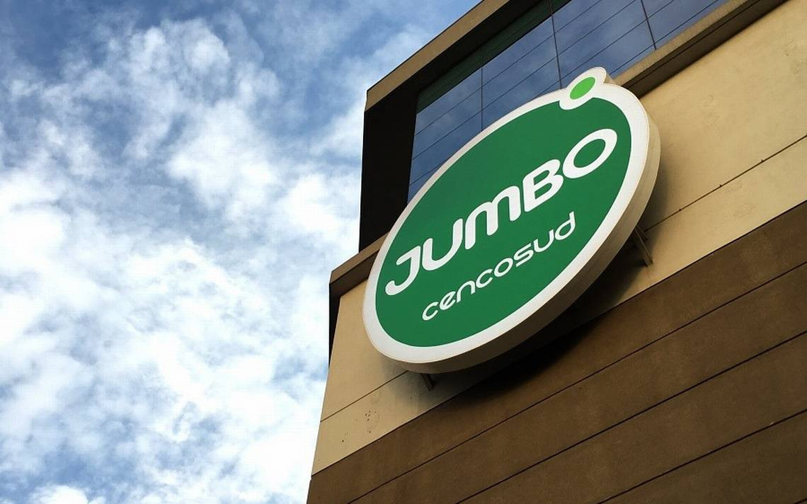 Jumbo refuerza logística en regiones para despachos de verano