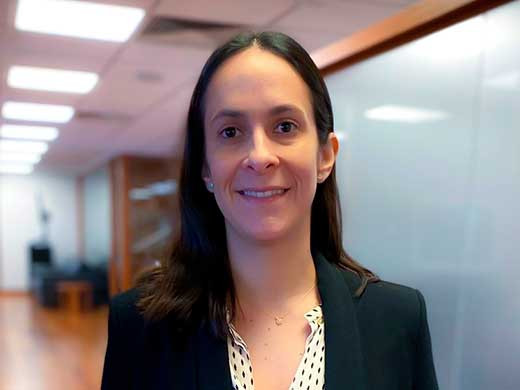 Nueva gerenta asume la división de planificación estratégica y control ...