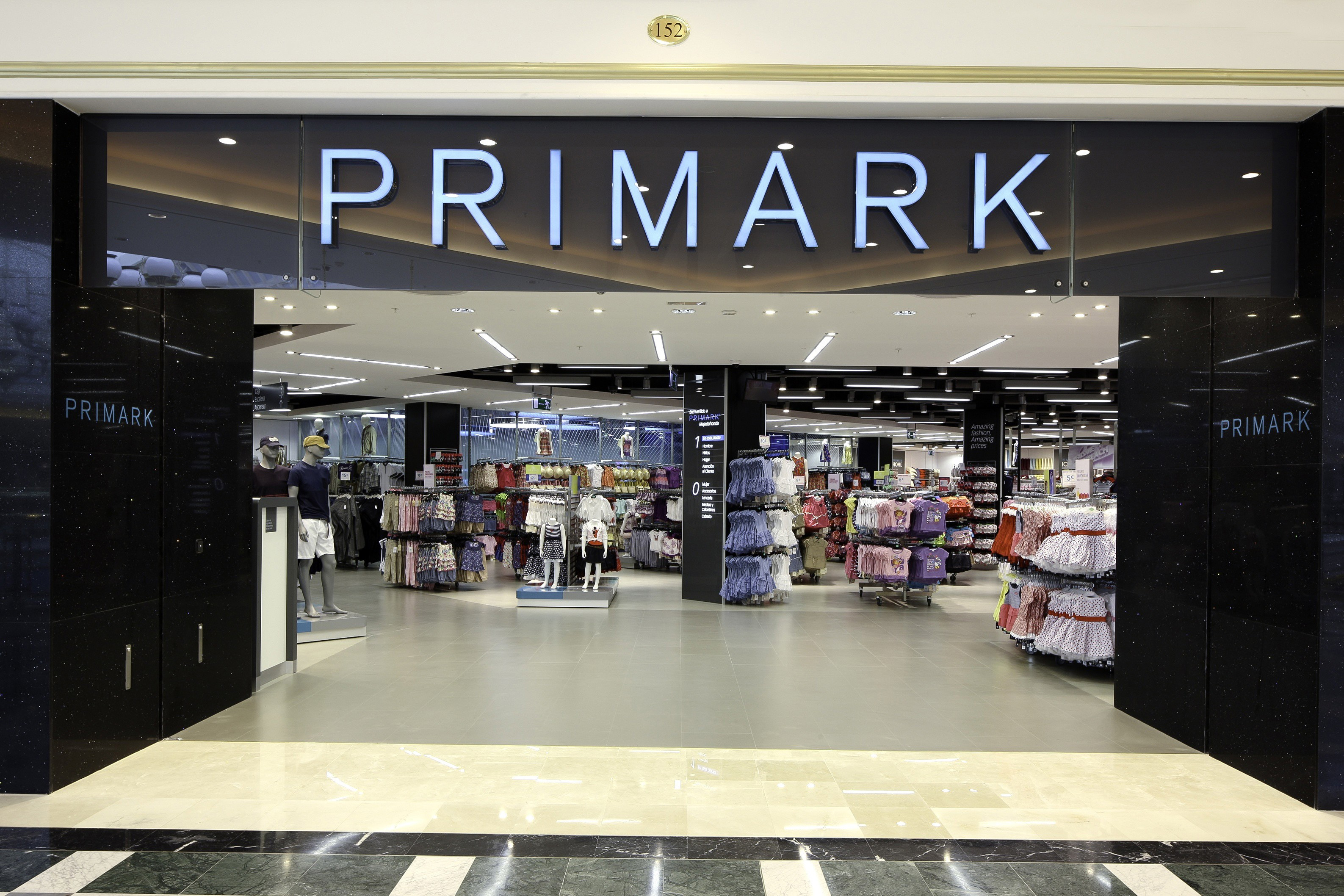 Primark factura un 6% más y eleva un 45% el resultado operativo en su ...