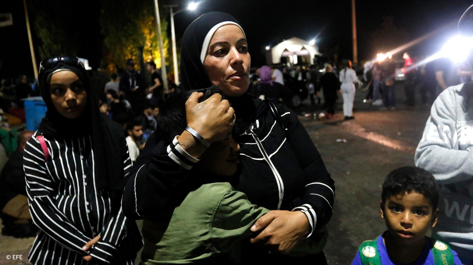 Aumentan a más de 241.000 las personas huidas de Líbano a Siria por la ...