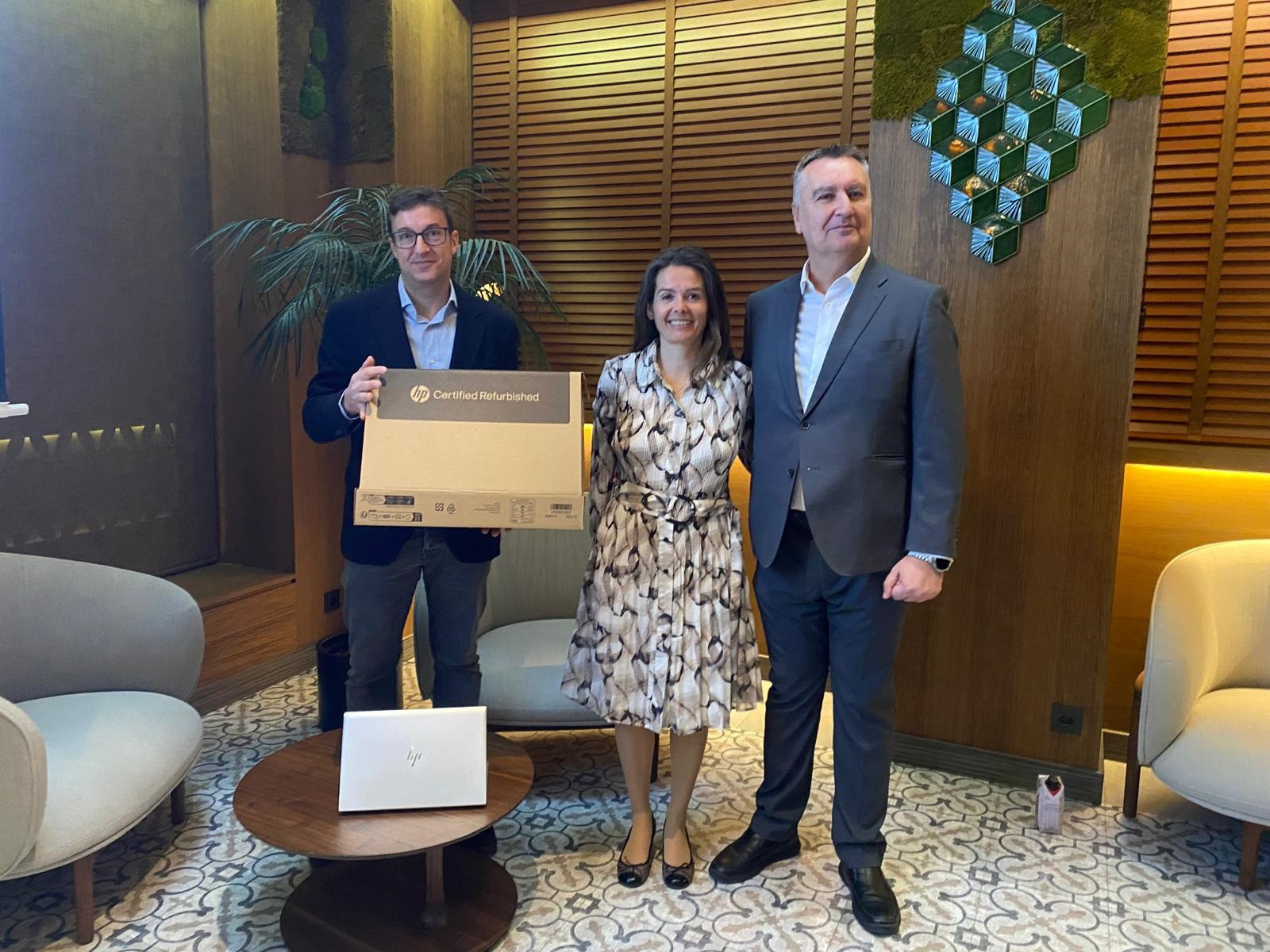 HP Renew Solutions impulsa la economía circular y alarga la vida útil ...