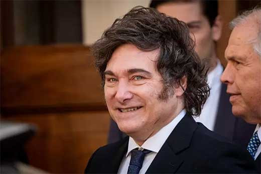 Milei se reúne con Abascal a su llegada a Madrid